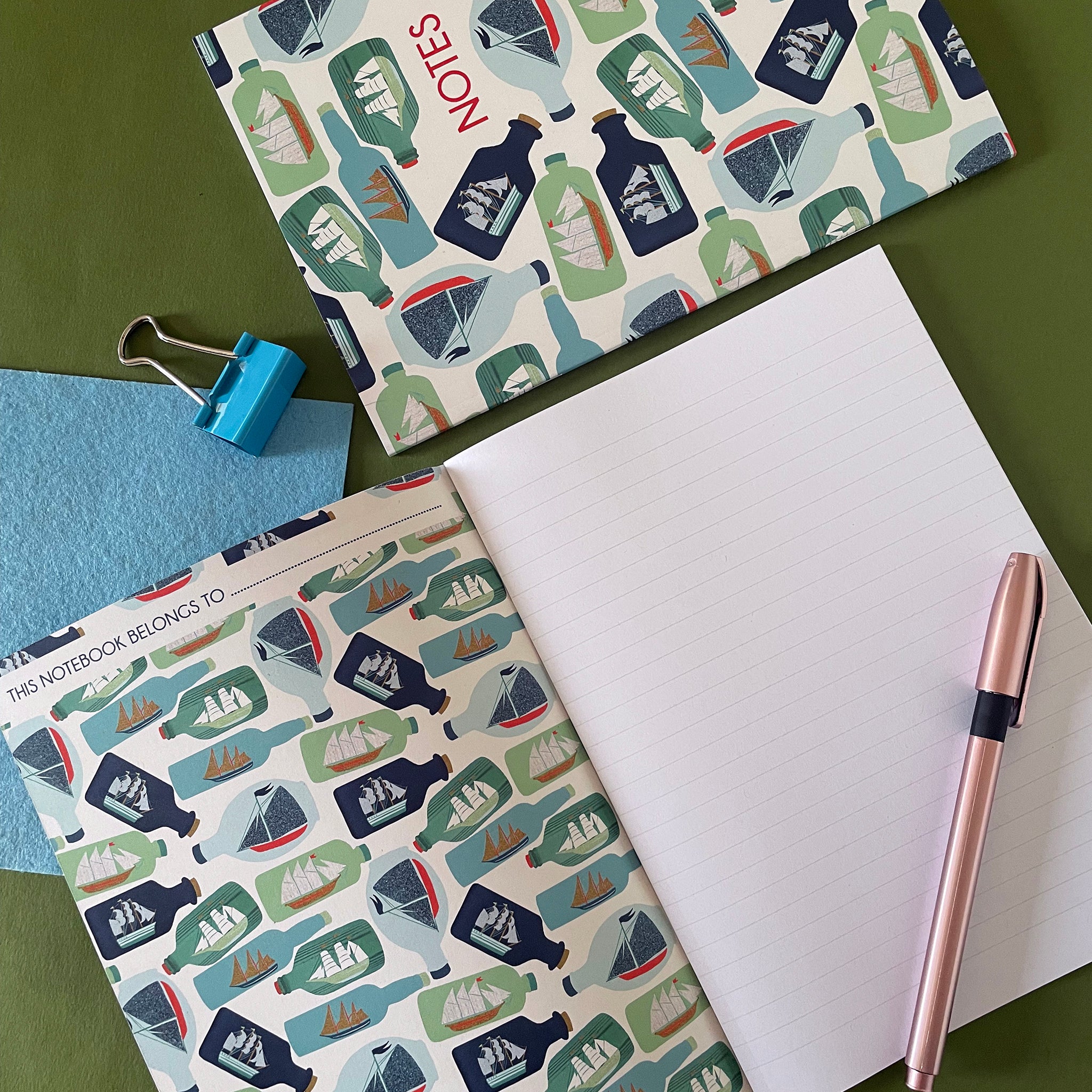 Ships in Bottles Notebook – Katsillustration